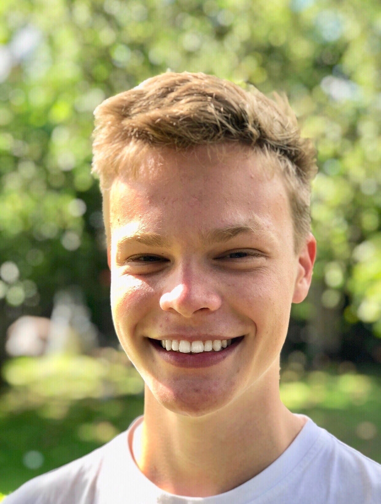 Iain Moncrief – Medium