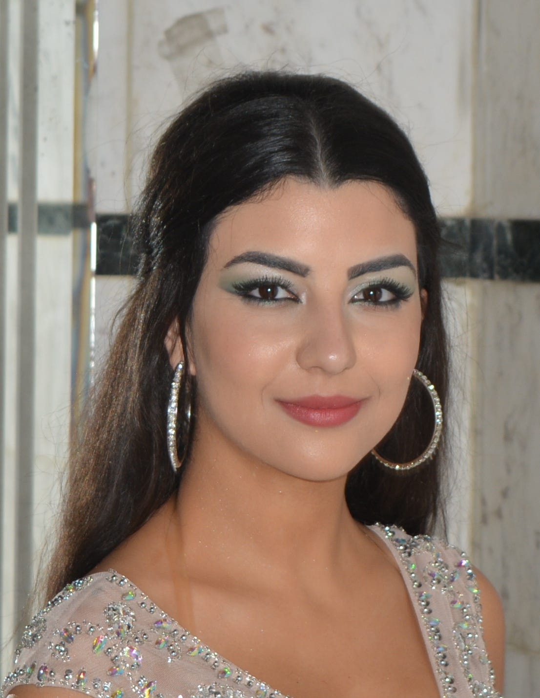 Lama Masri – Medium