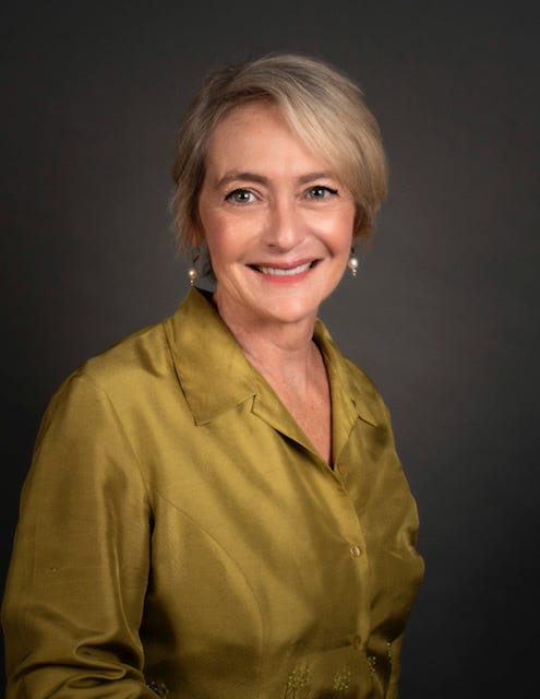 Stacy Becker – Medium