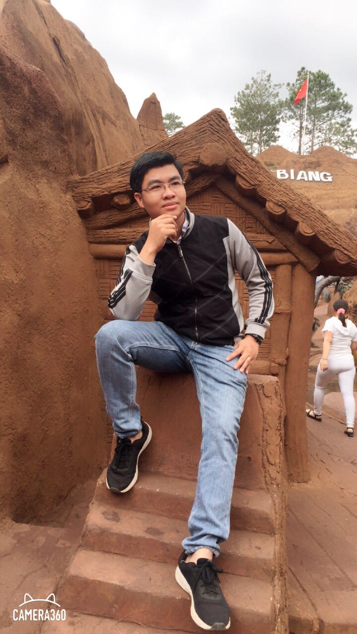 Charles Tran – Medium