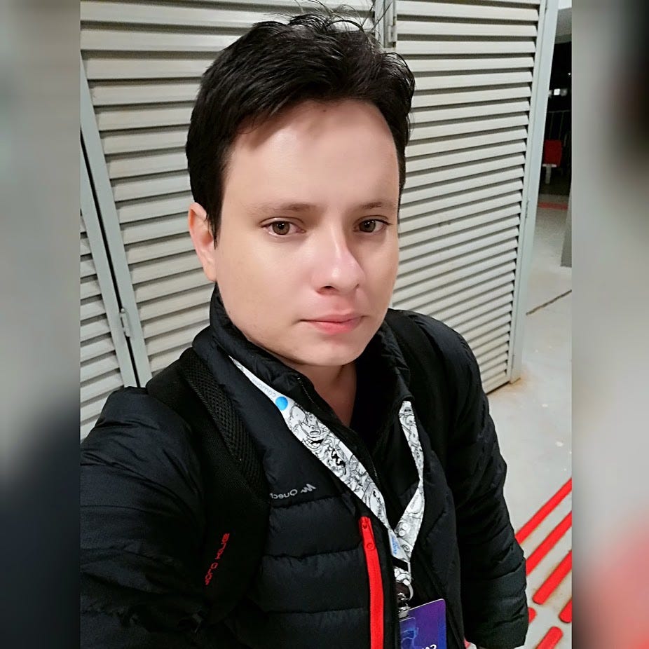 Dayvit Siqueira – Medium