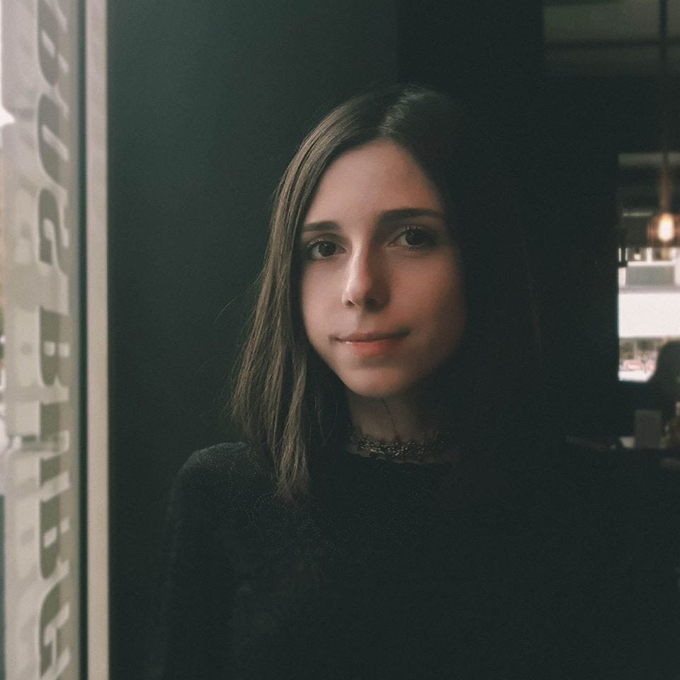 Alexandra Mitache – Medium