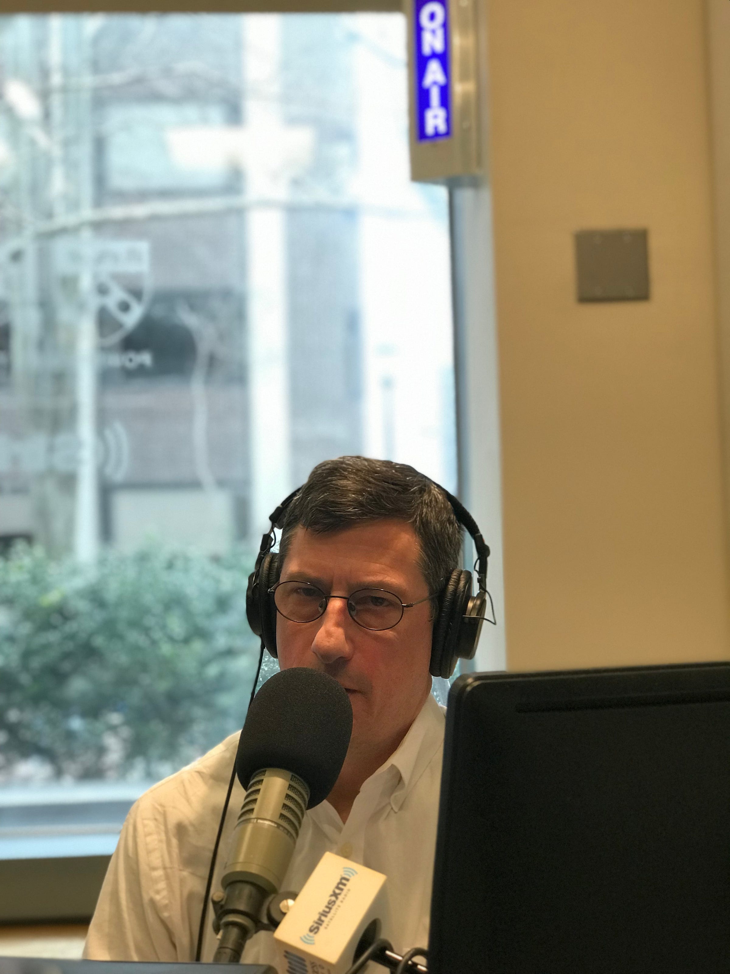 Loren Feldman – Medium