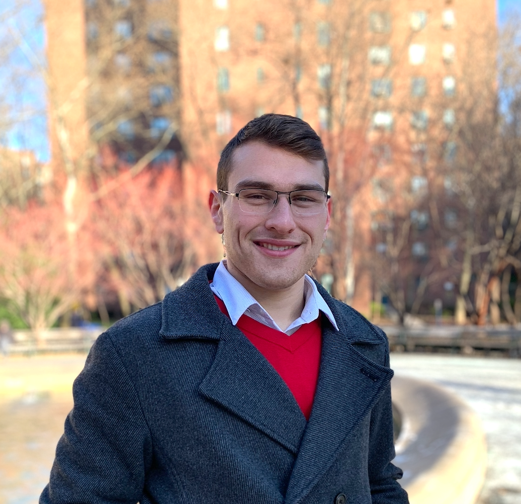 Ethan Fox – Medium