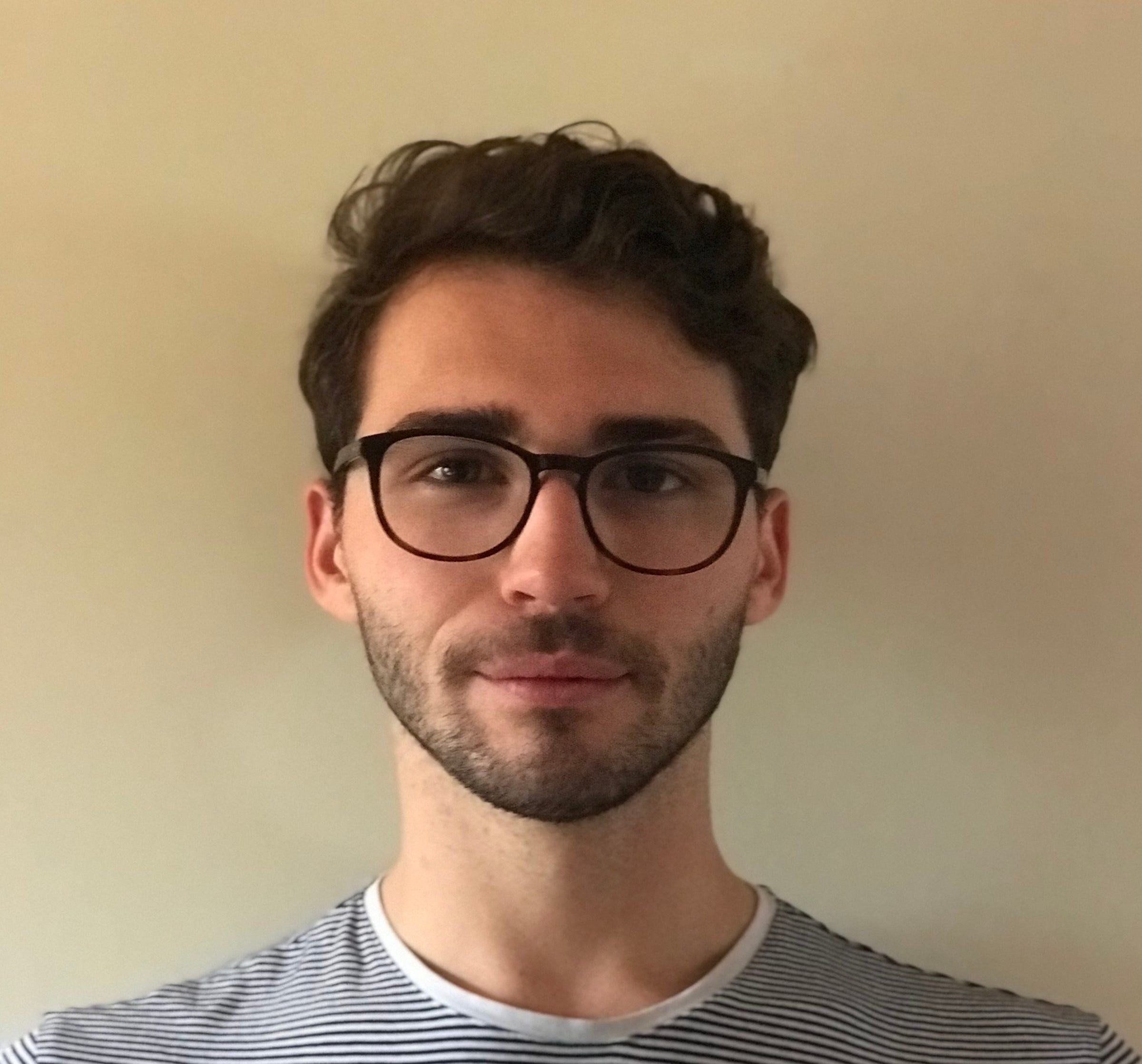 Thomas Lewis – Medium