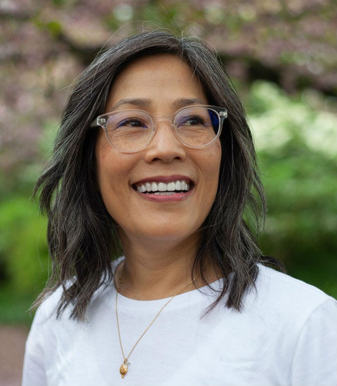 April Hattori – Medium