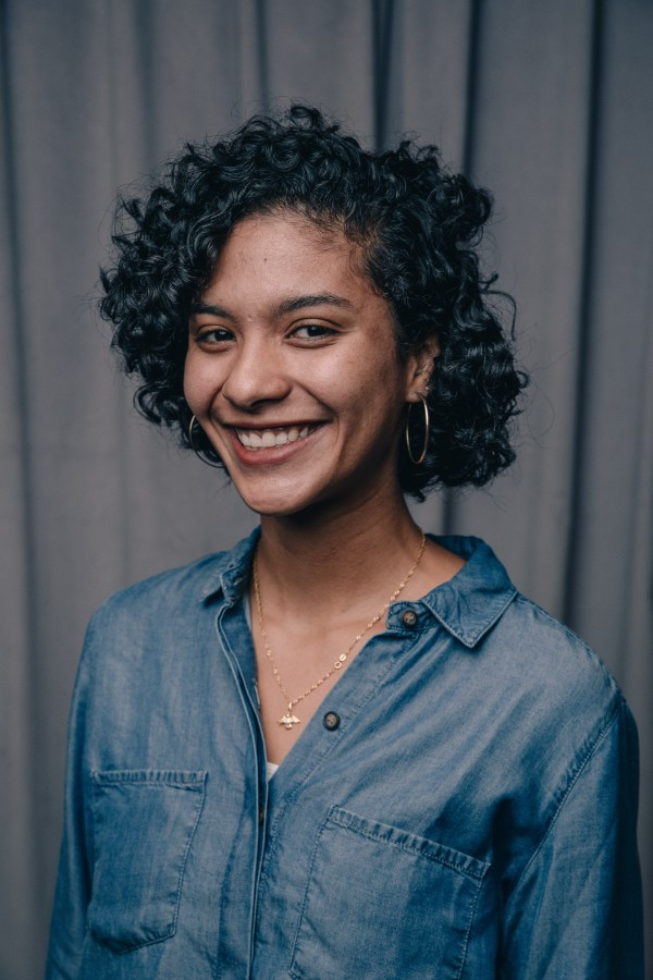 Rebeca Oliveira – Medium