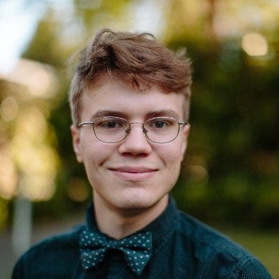 Sean Haas – Medium