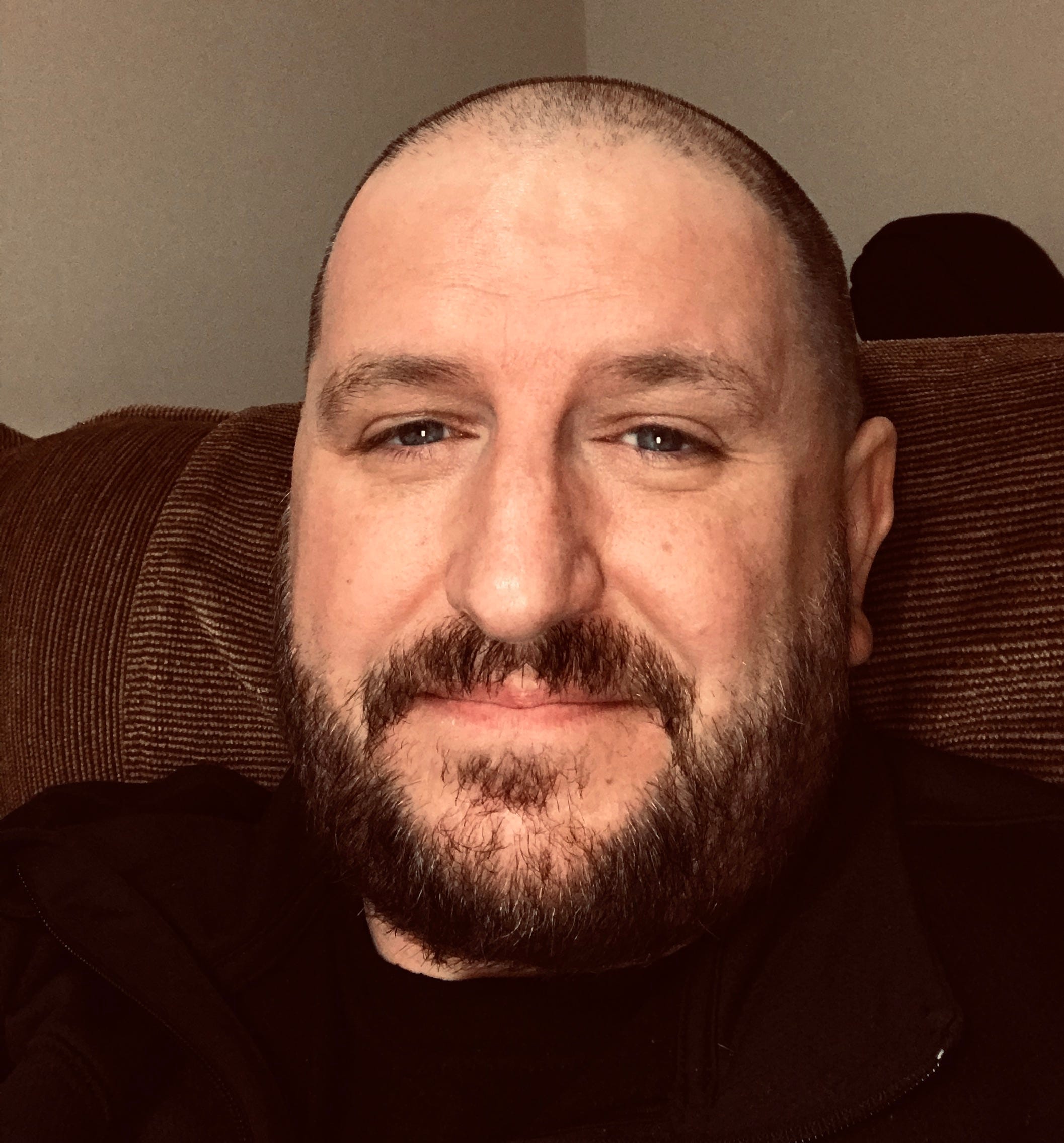 Adam Tervort – Medium
