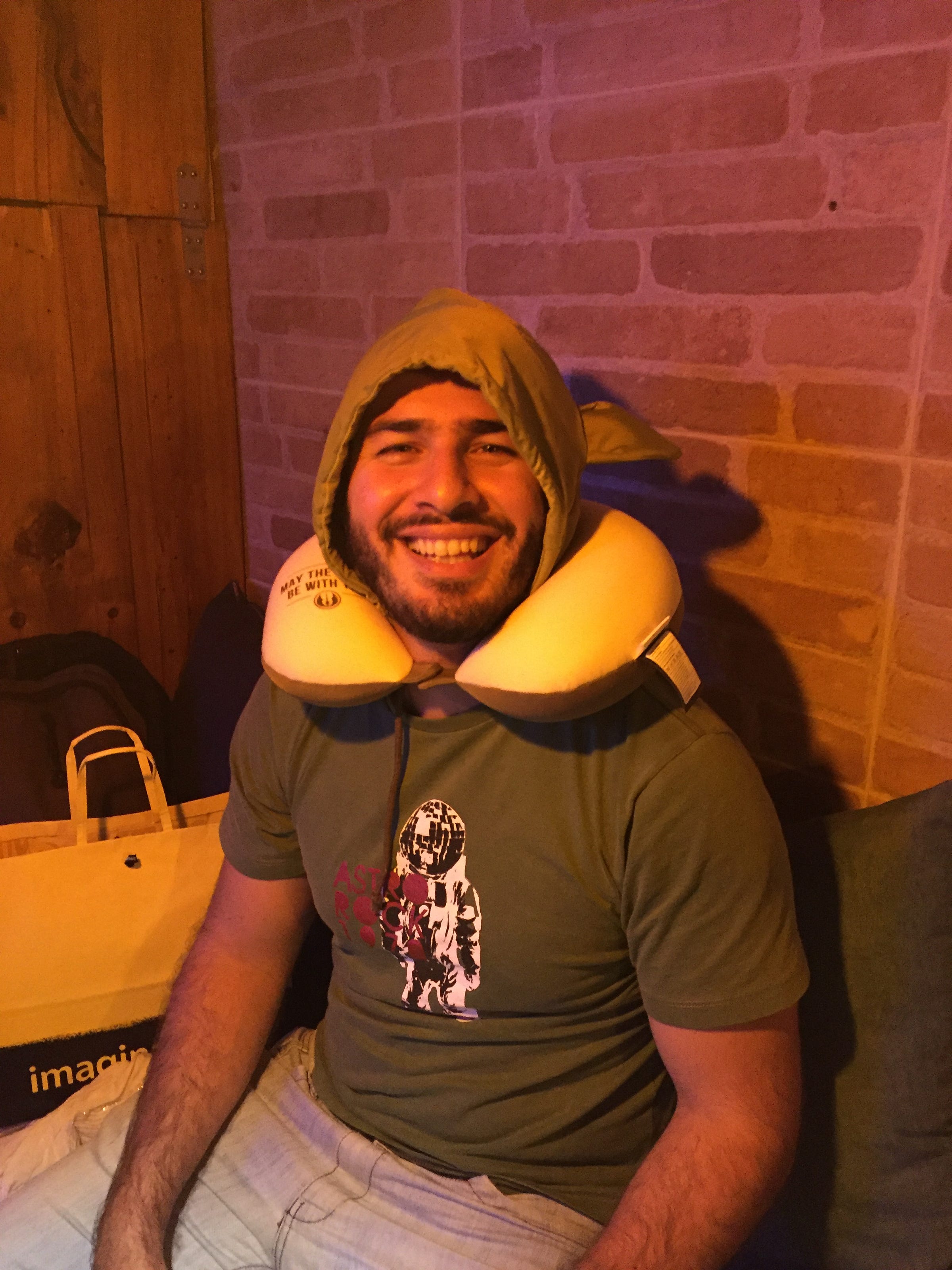 Tulio Barcelos – Medium