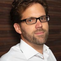 Mario A. Brückner – Medium