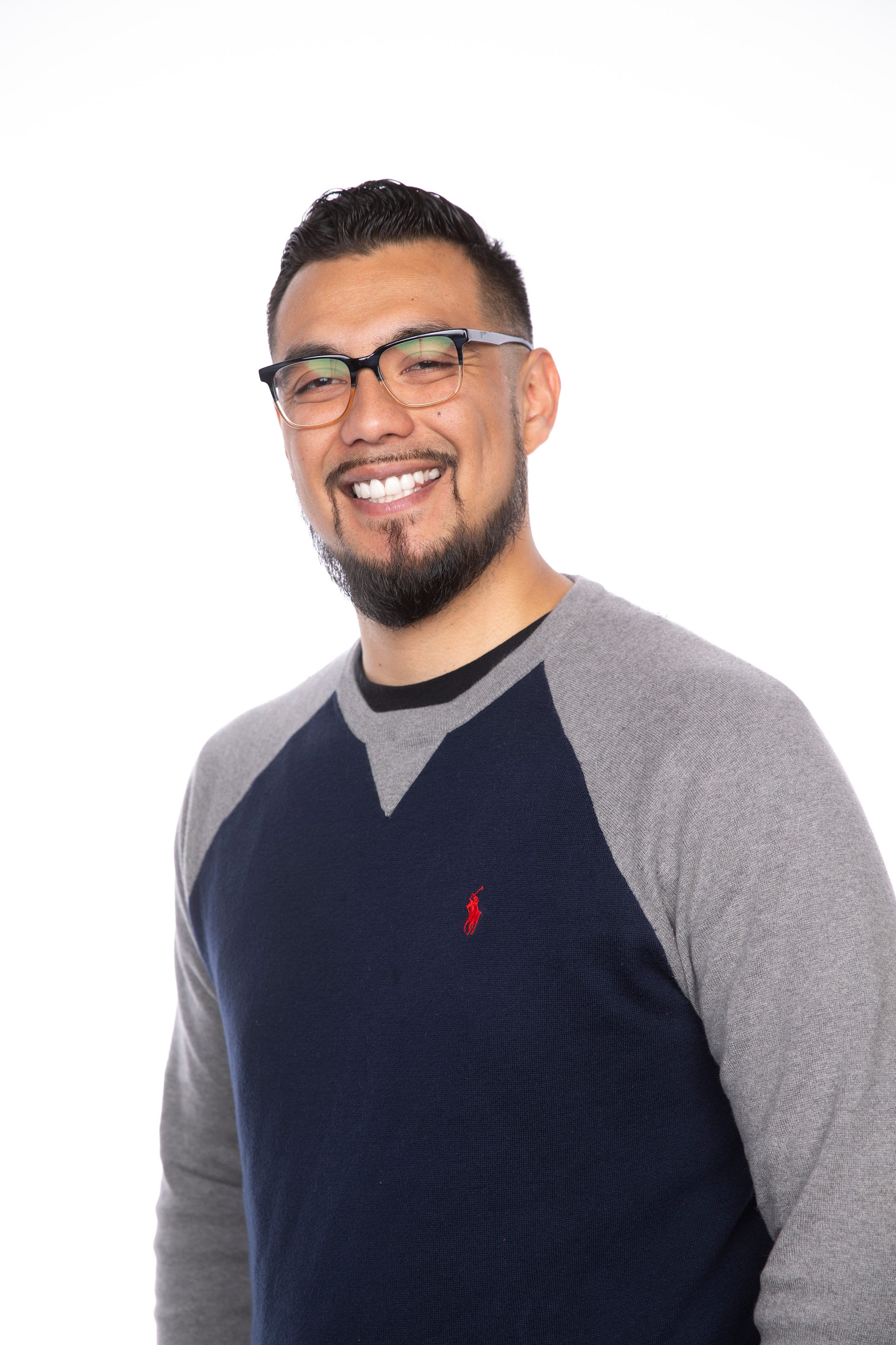 Isidro Hernandez – Medium