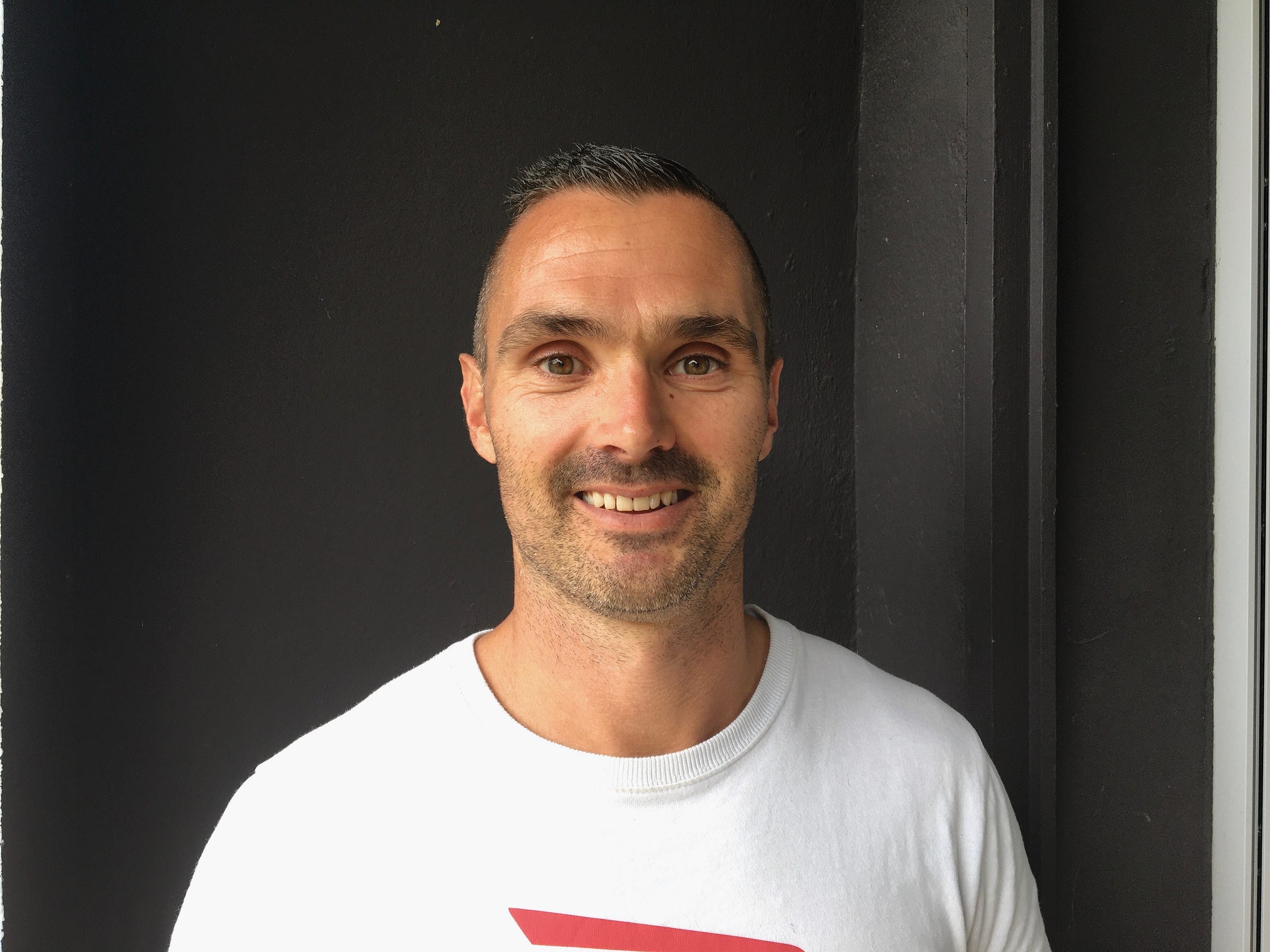 Fraser Cameron – Medium