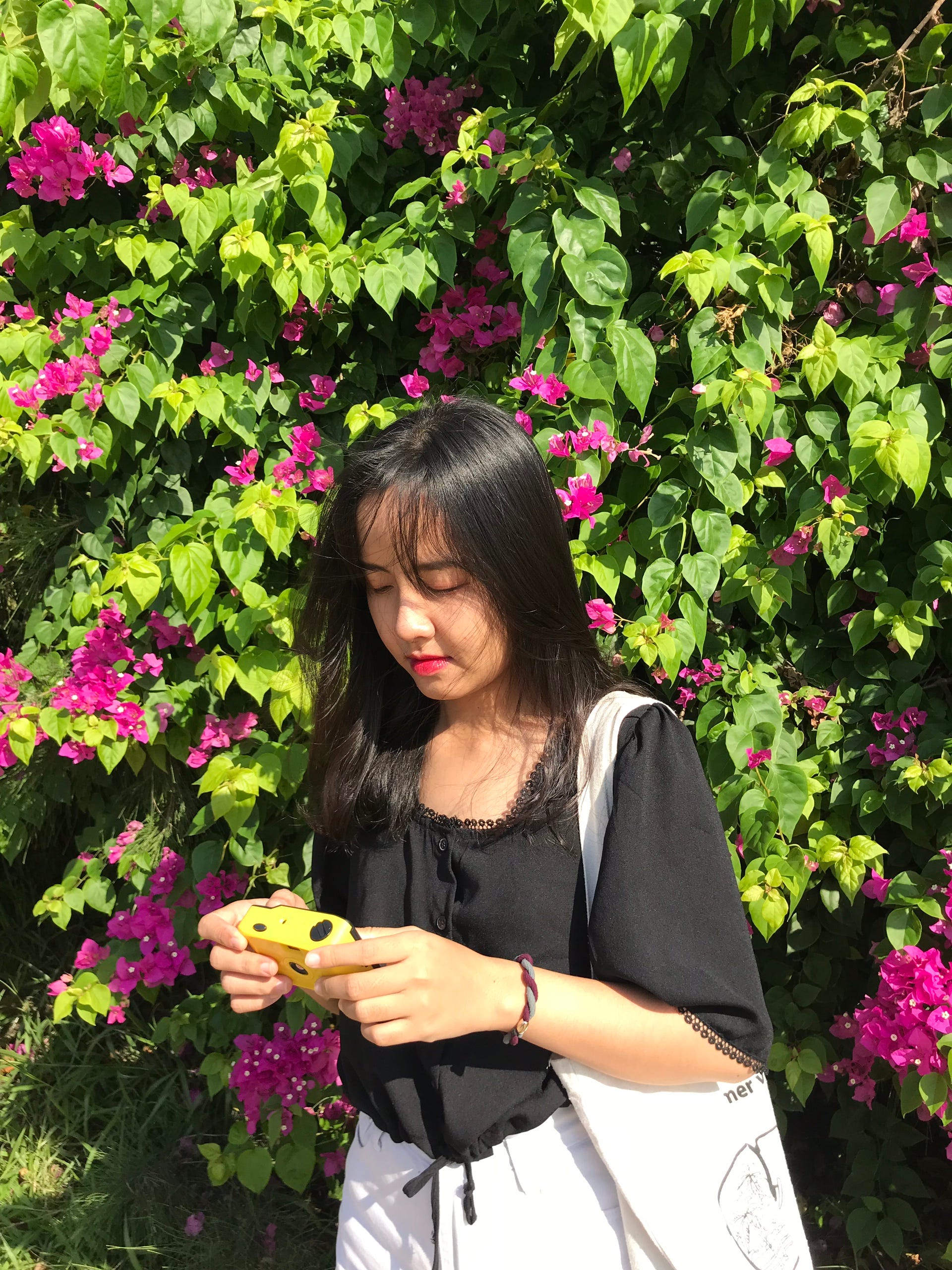 Hong Huynh – Medium