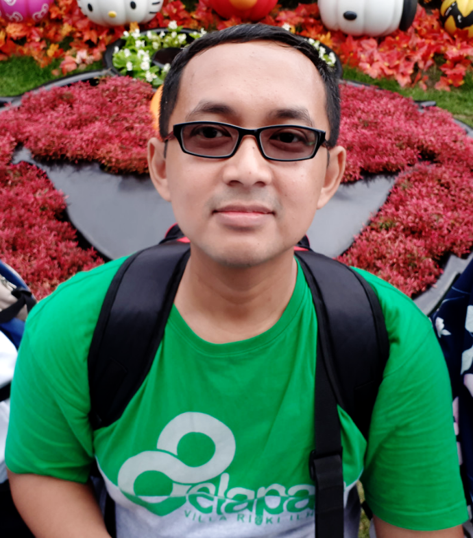 Wawan Ridwan – Medium