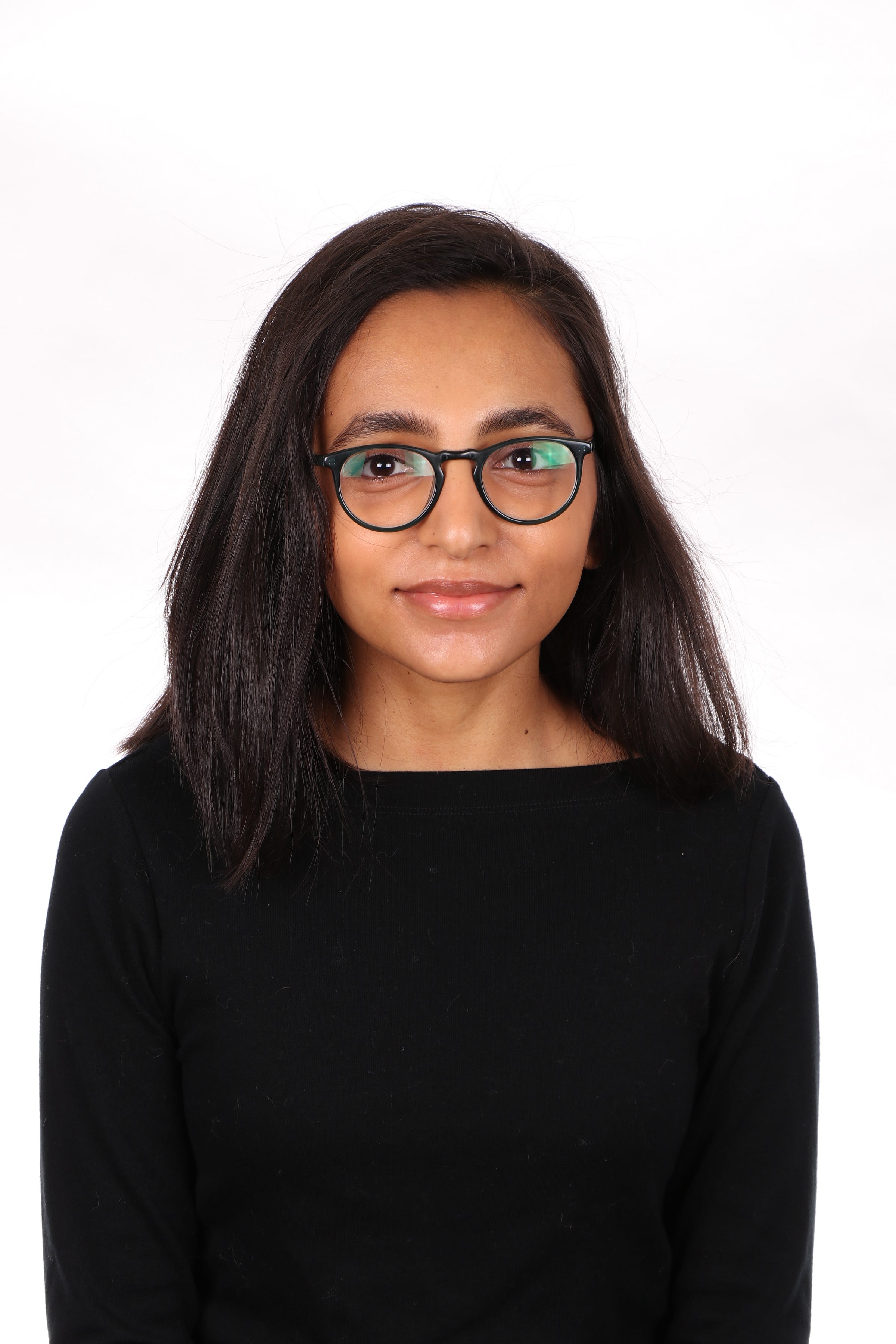 Maysoon Shafi – Medium