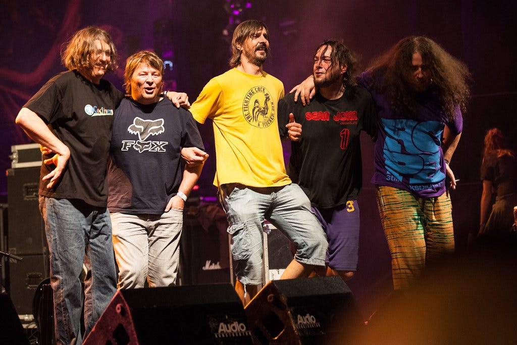 Fabien Booth – Medium