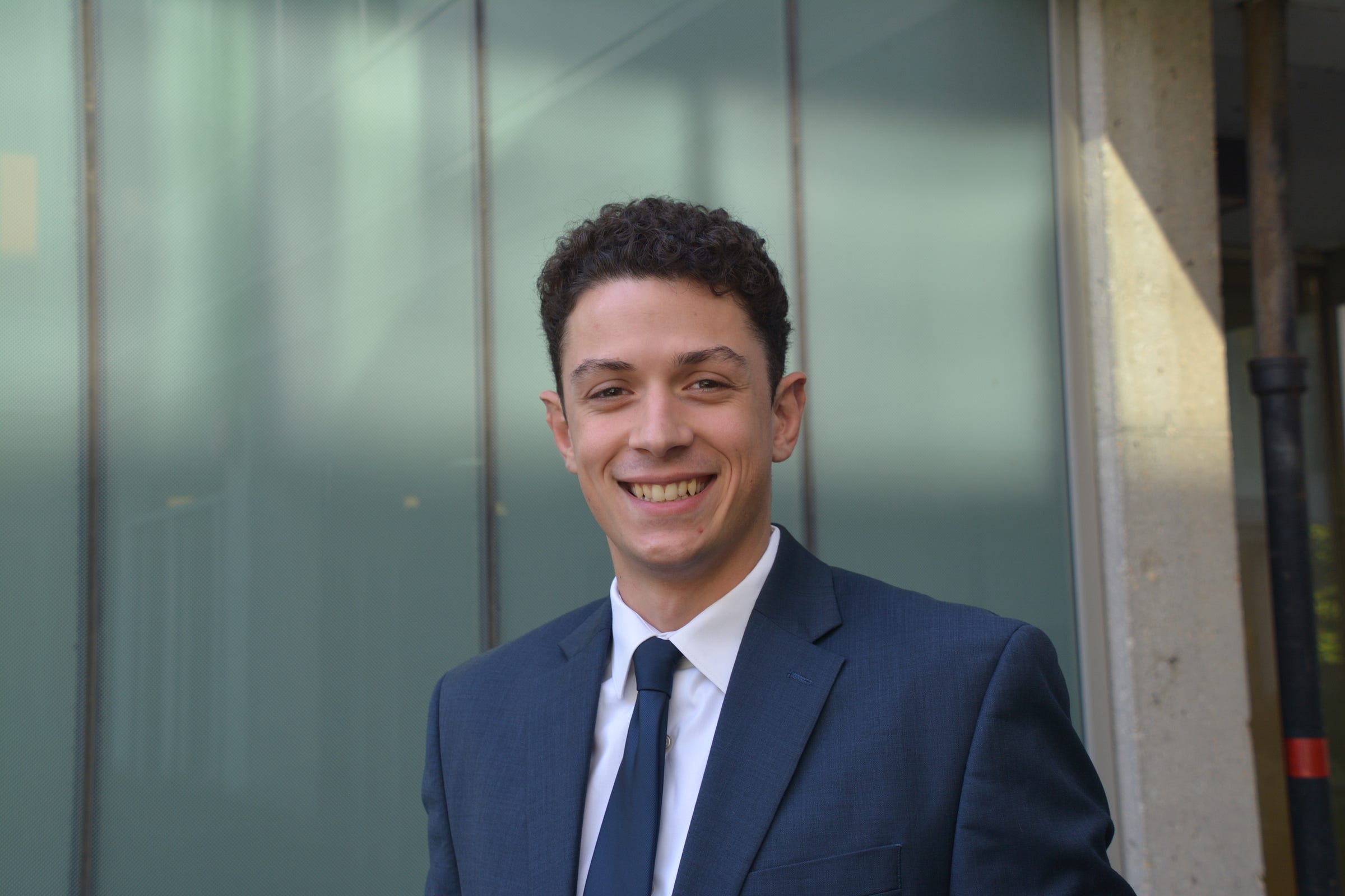 Chris Campagna – Medium