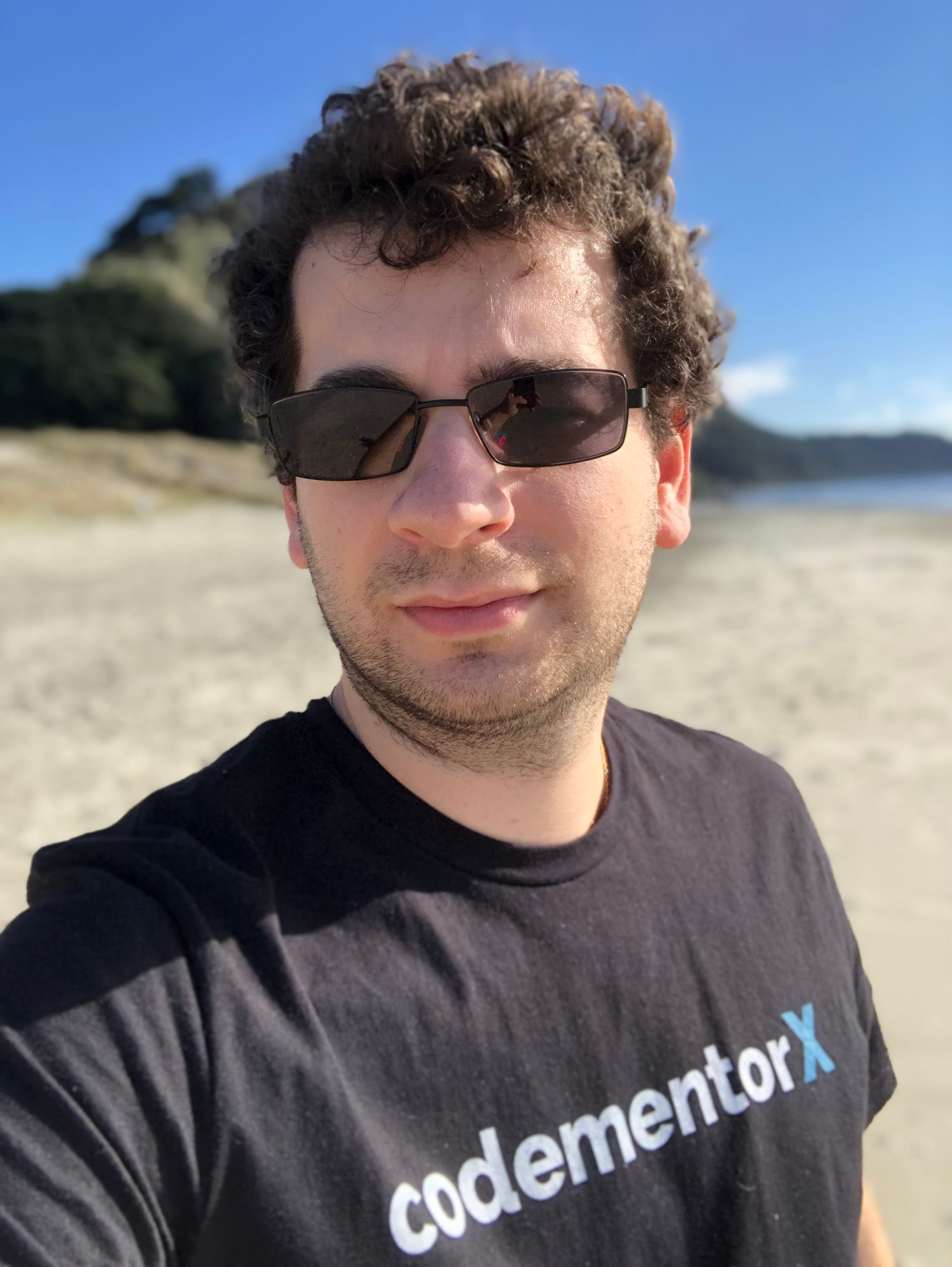About – Dr. Tomas Radvansky PgDip. – Medium