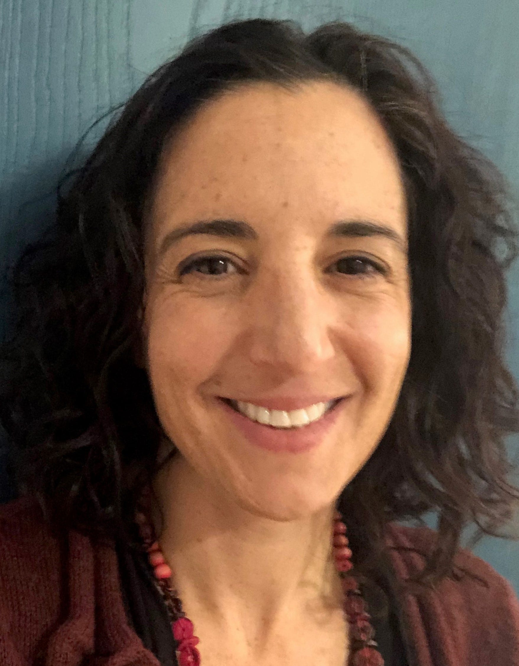 Debbie Jacobson Maisels – Medium