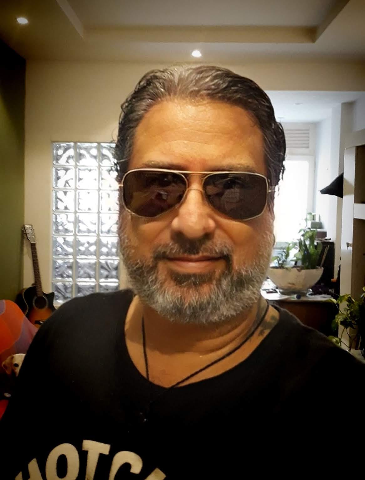Euler Costa – Medium