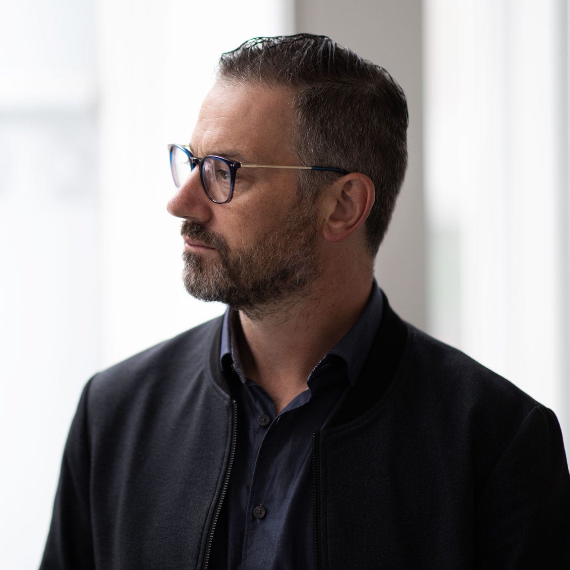 Peter Montgomery – Medium