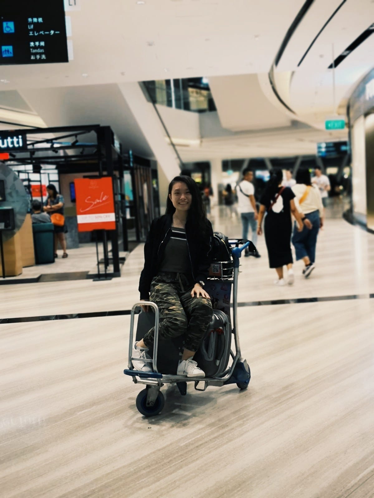 Tan SiHui – Medium