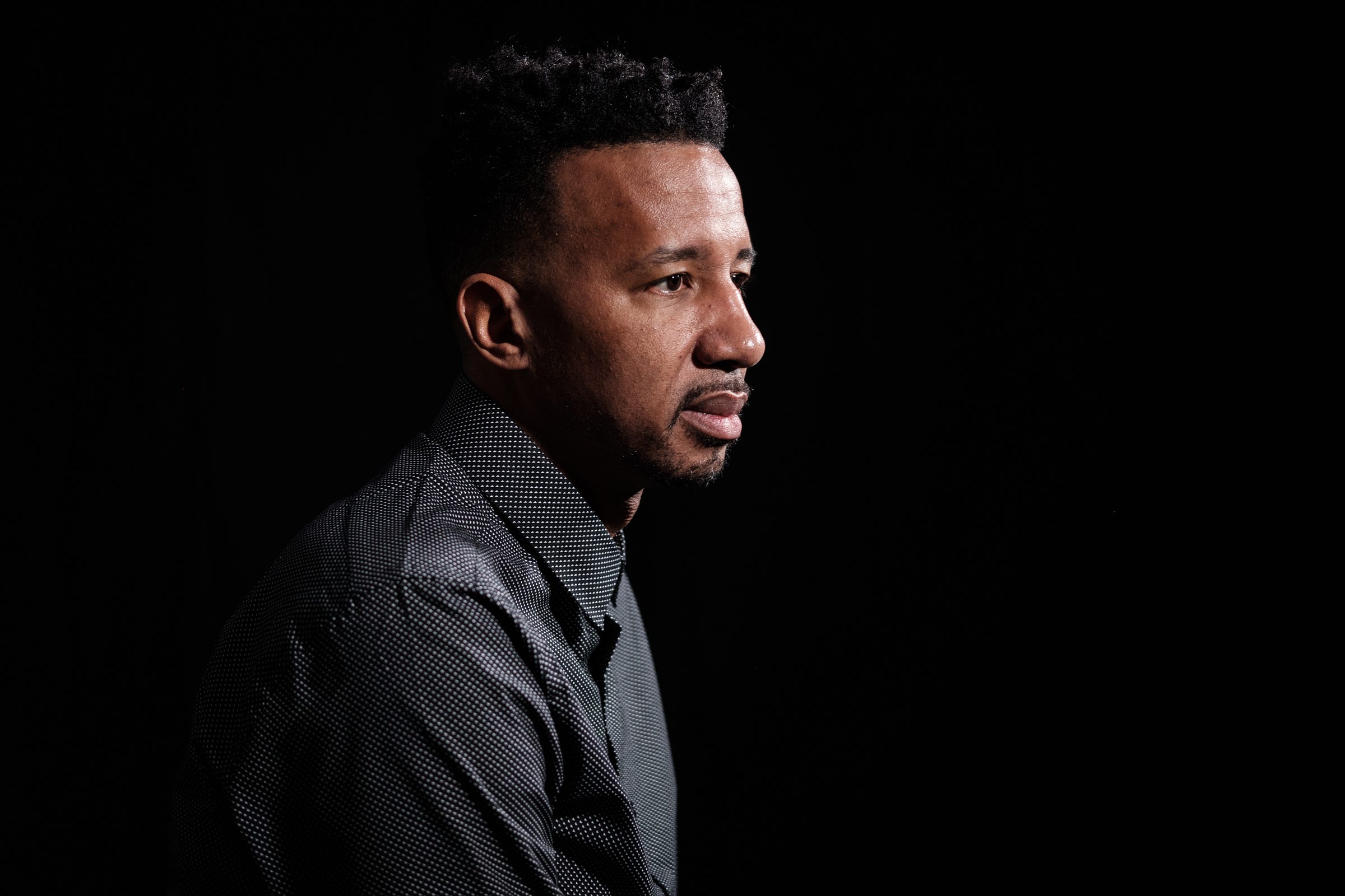 Corey Evan Leak – Medium