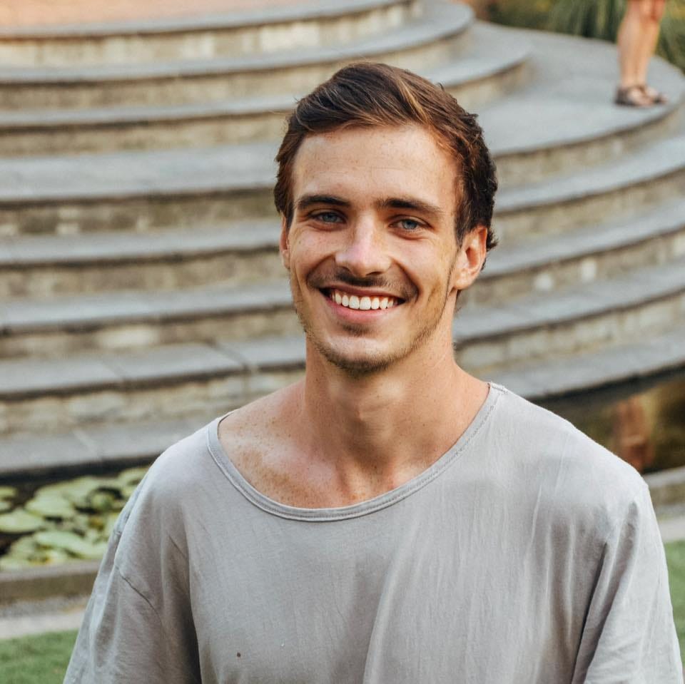 Charlie McAdams – Medium