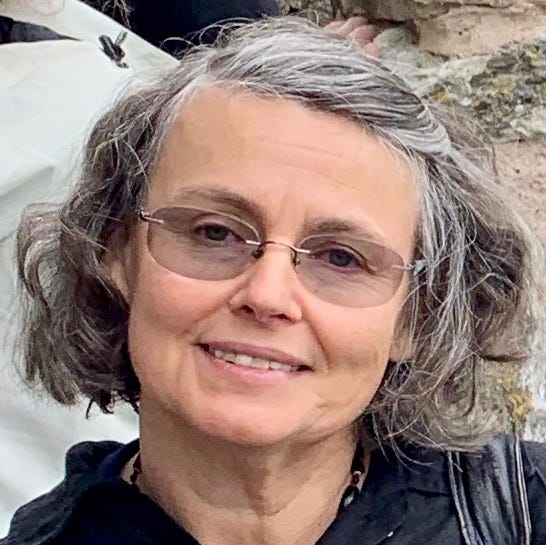 Anna Shapiro-Mackler – Medium