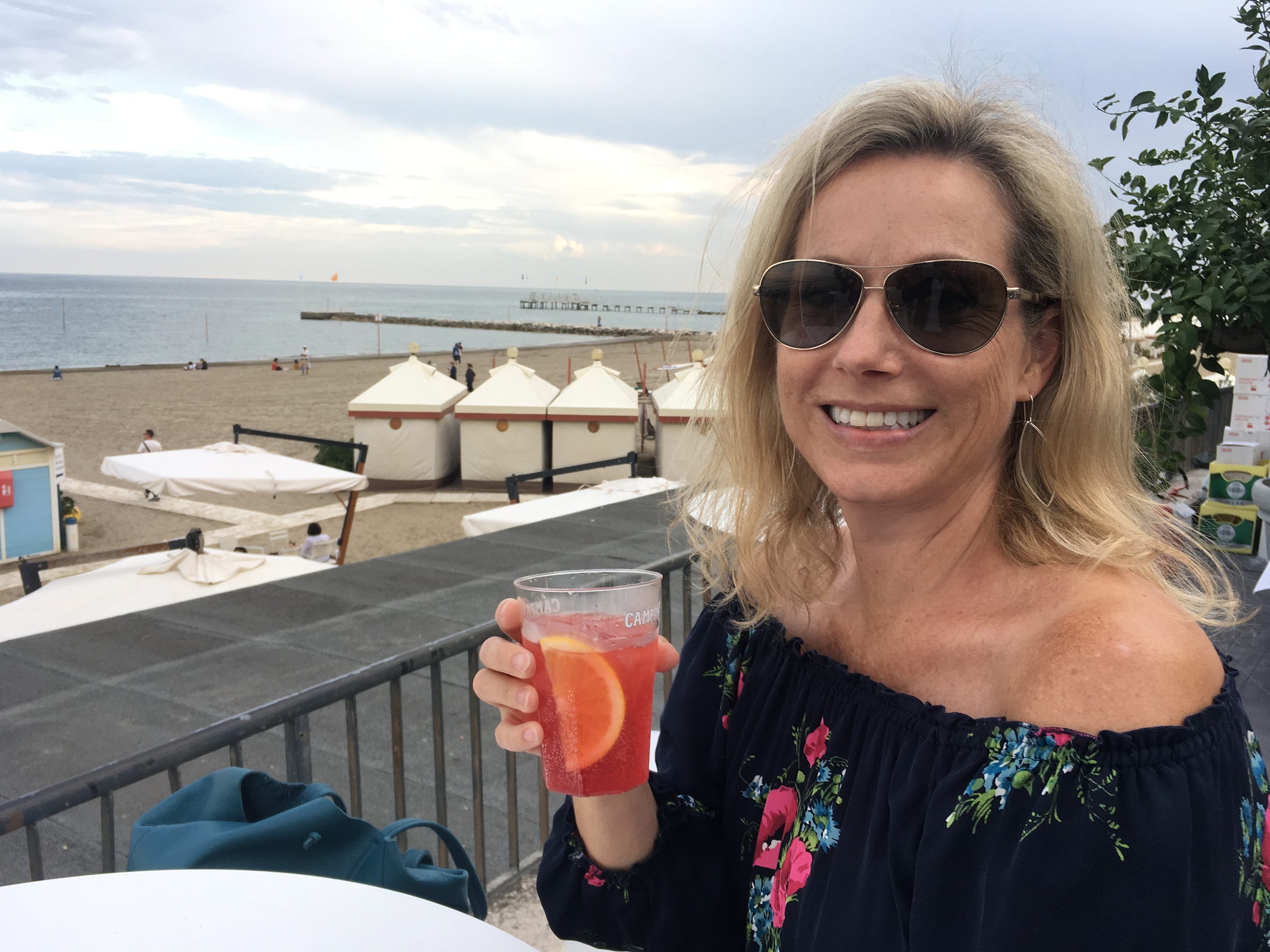 Dina March – Medium