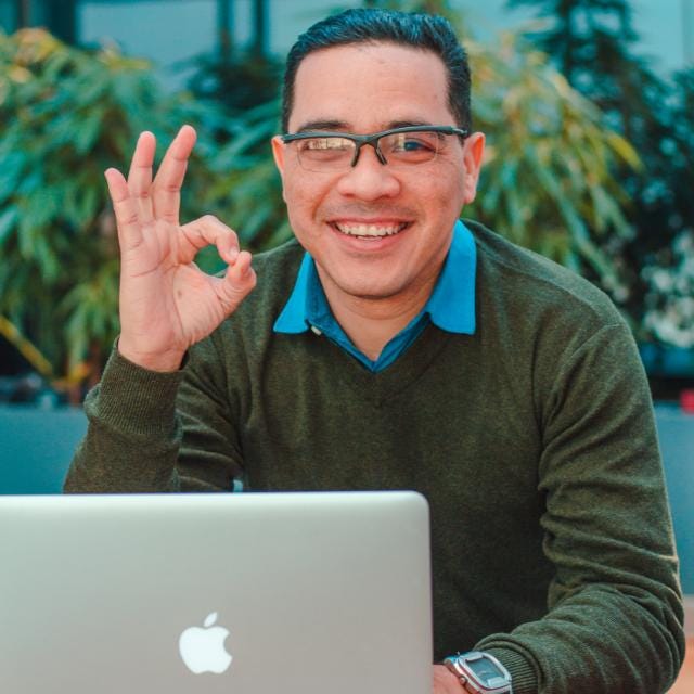 Willians Machuca – Medium