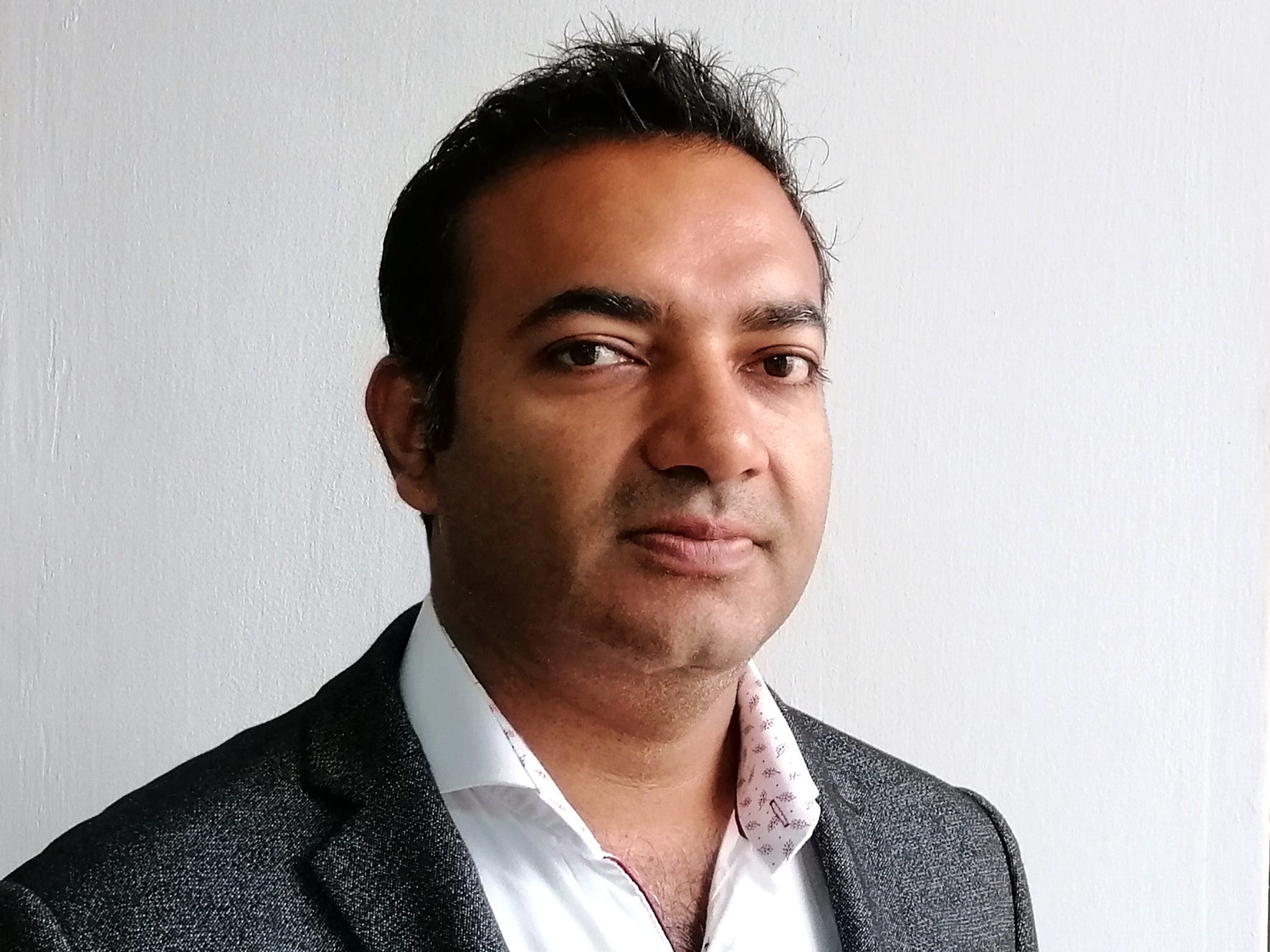 Kush Poonith – Medium