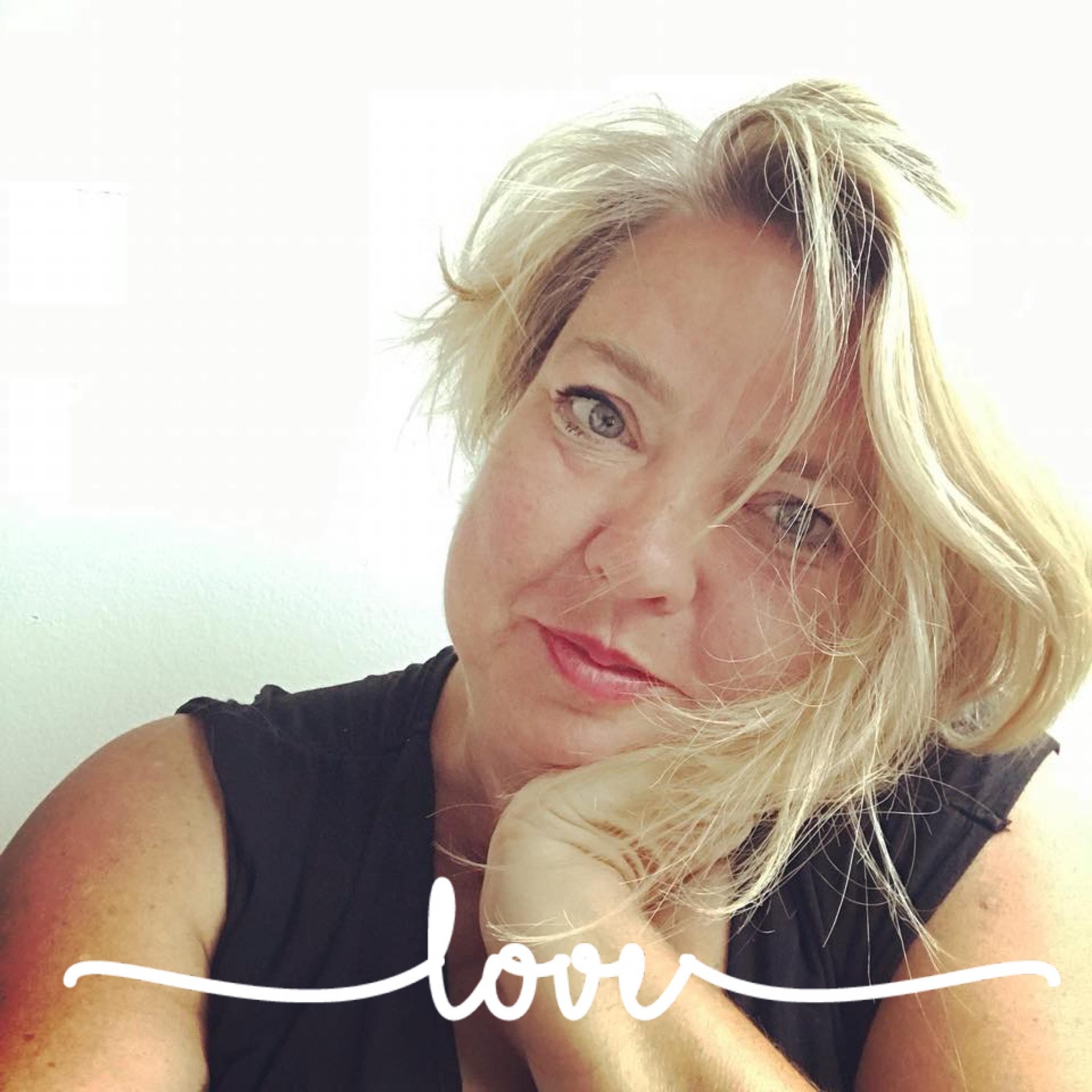 Beth Benson – Medium