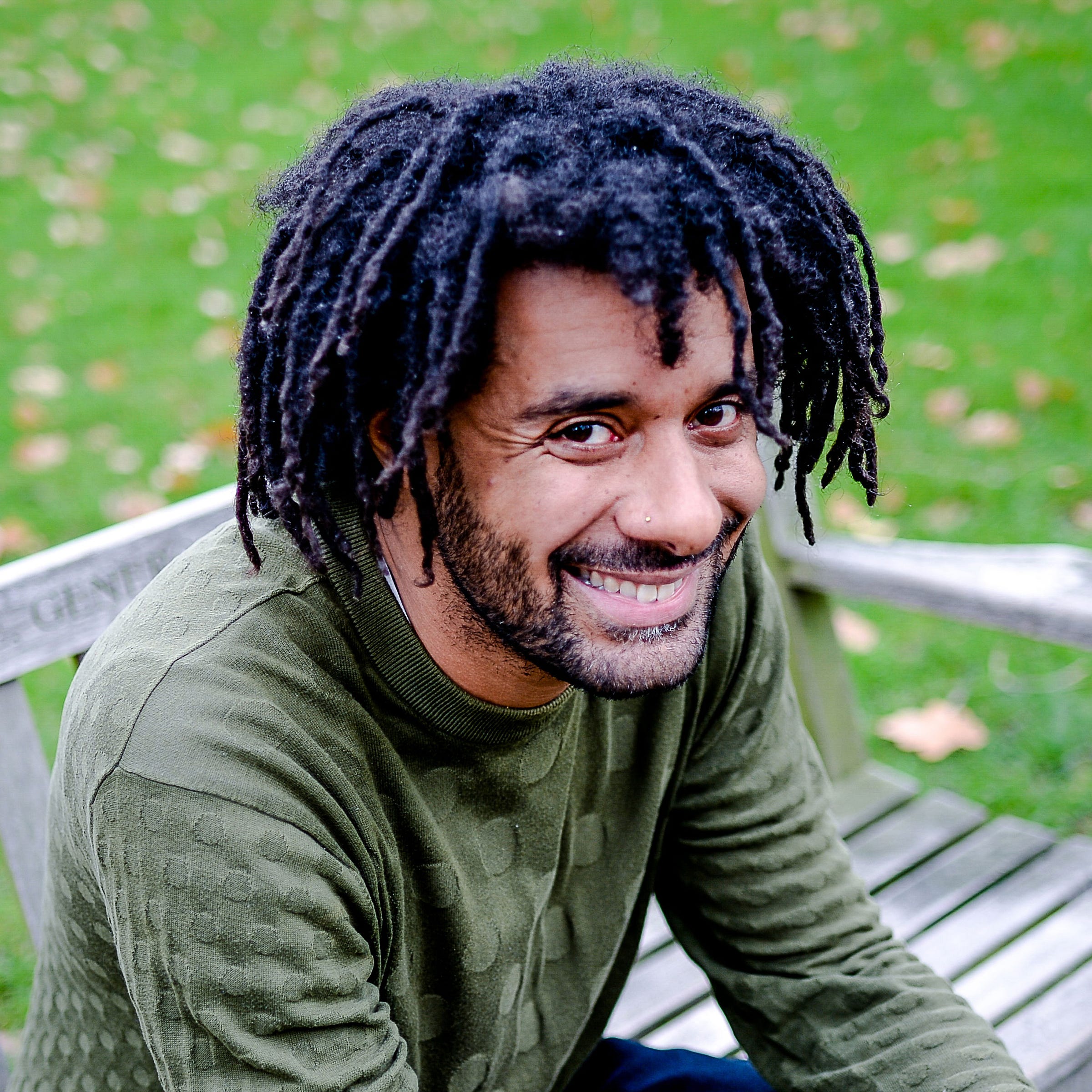 Marcus Barnes – Medium