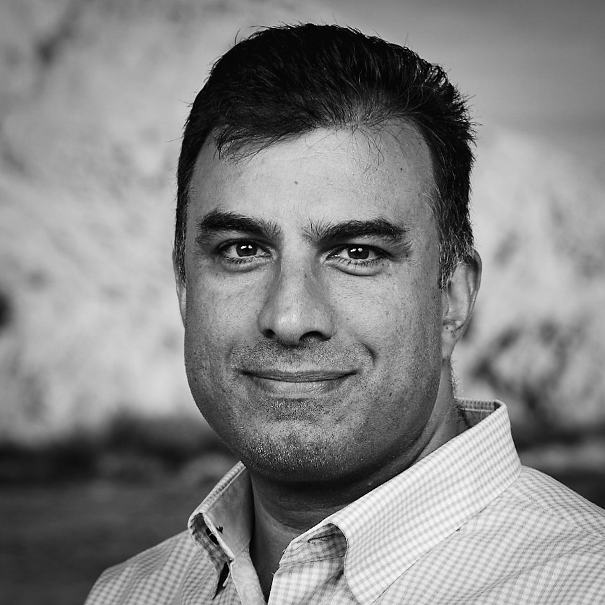 Ravi Mehta – Medium