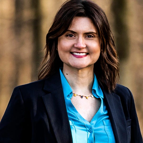 Kate Solis Silva – Medium