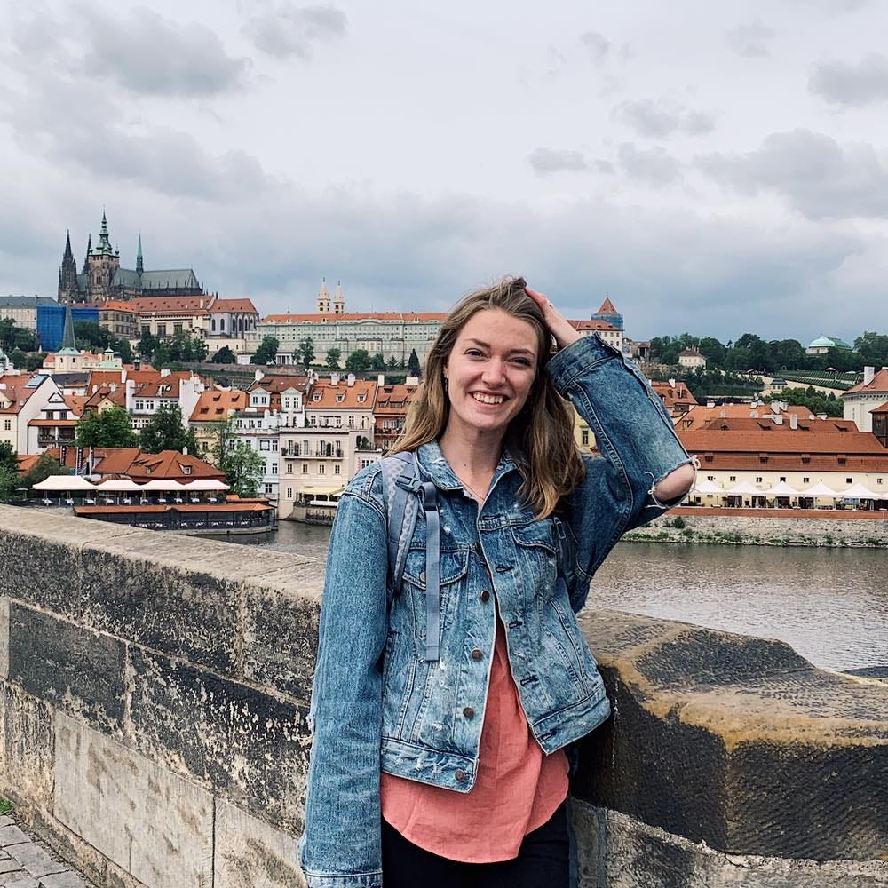 Laura Beier – Medium