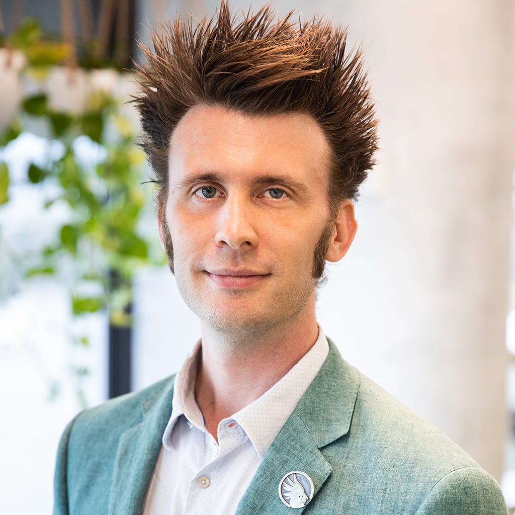 Jack Gillespie – Medium