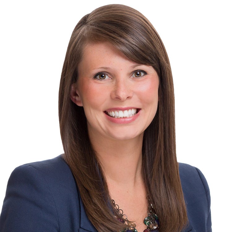 Kelsey Suter – Medium