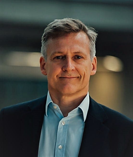 Nick Edwards – Medium