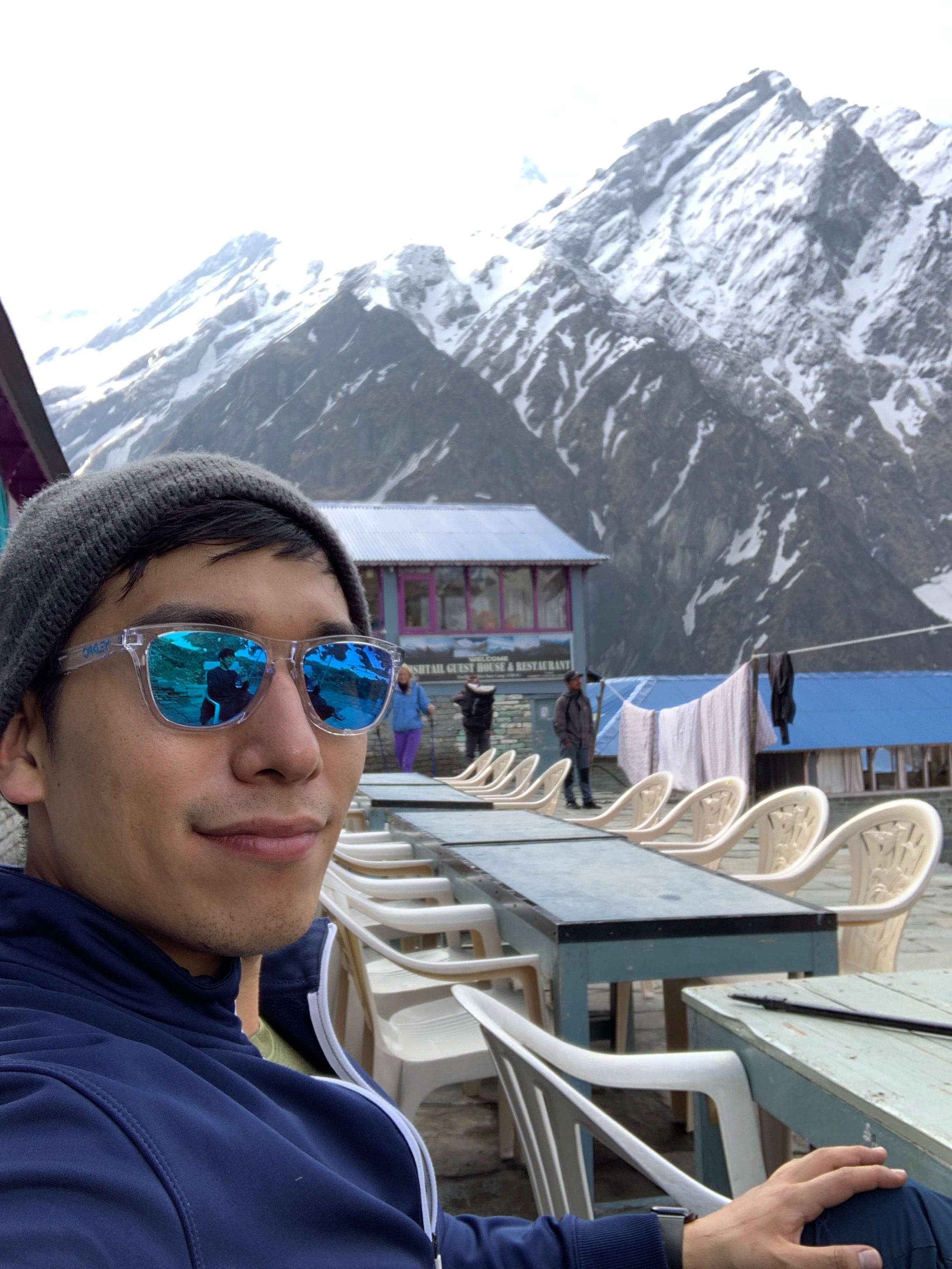 Lloyd Lim – Medium