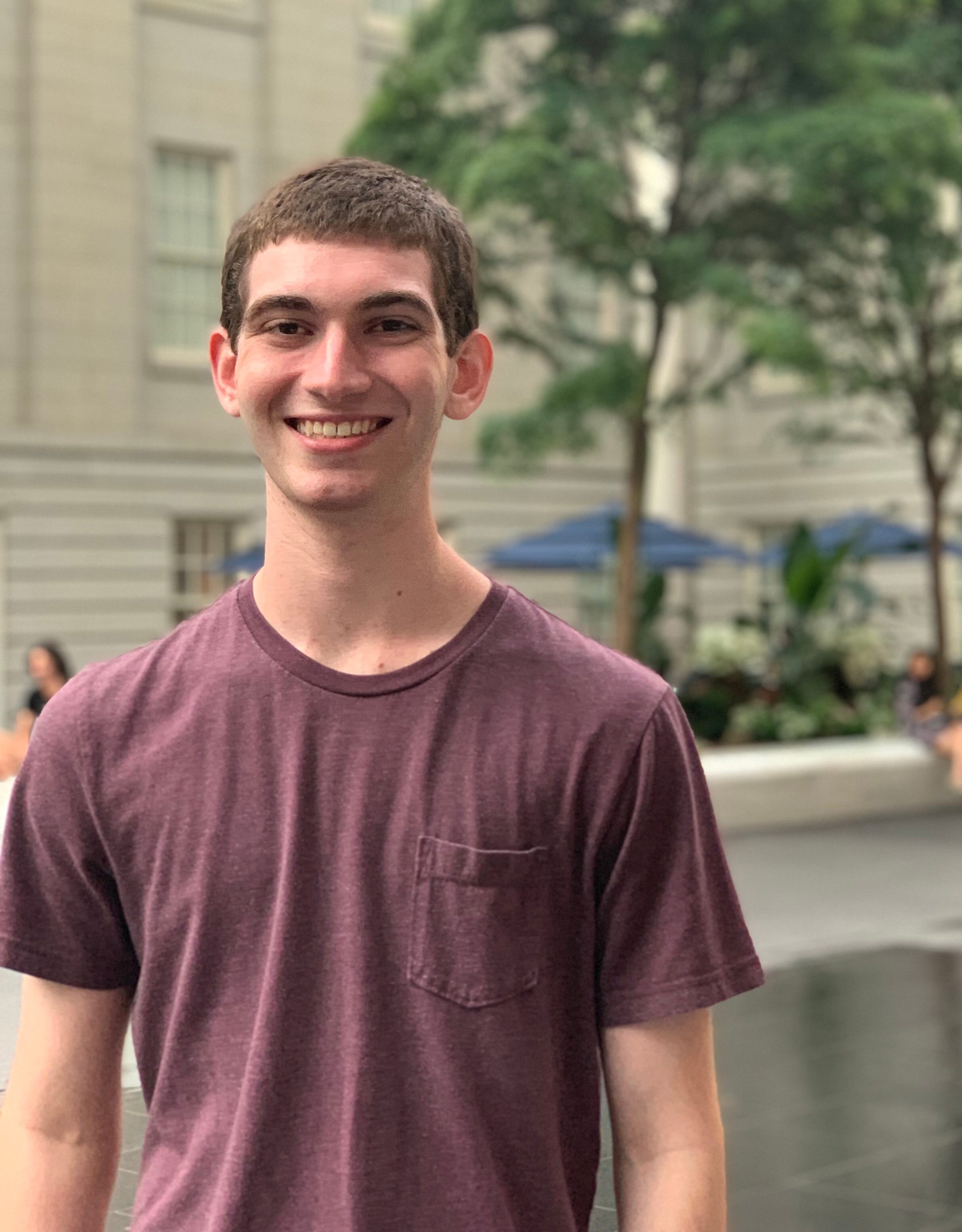 Max Hirsch – Medium
