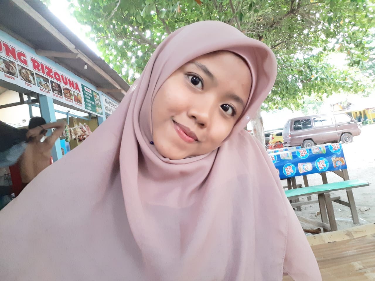 yane kreatif – Medium