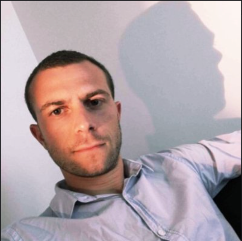 Romain Derrien – Medium