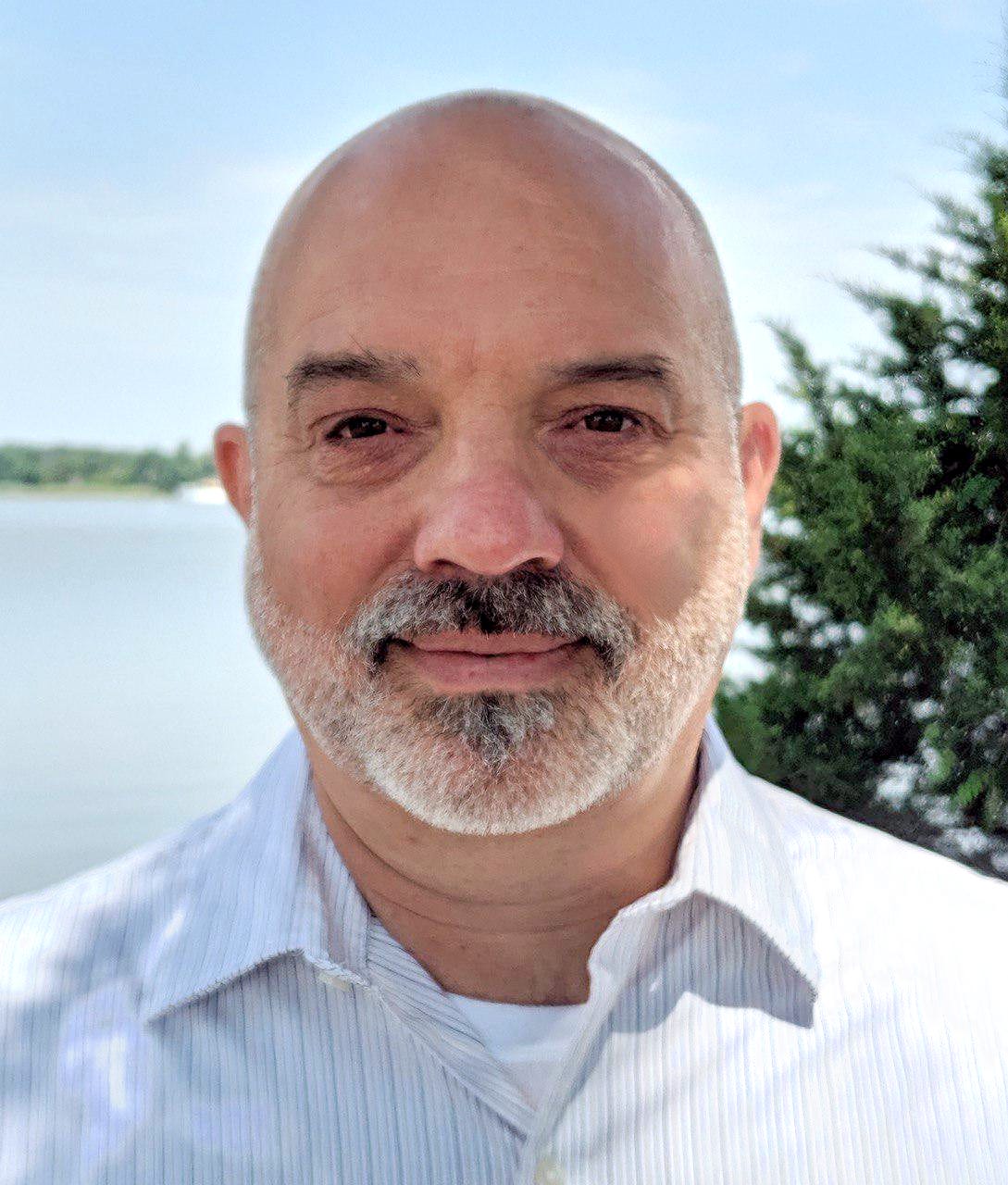 Chris Lumpkin – Medium