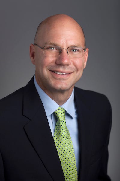 Scott Pooch – Medium