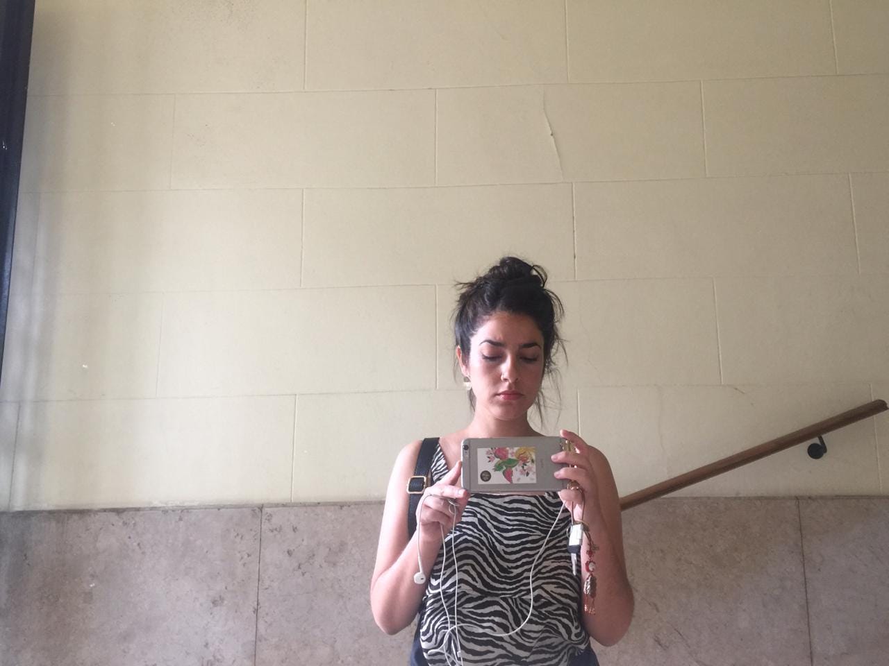 Sofía Benavides – Medium