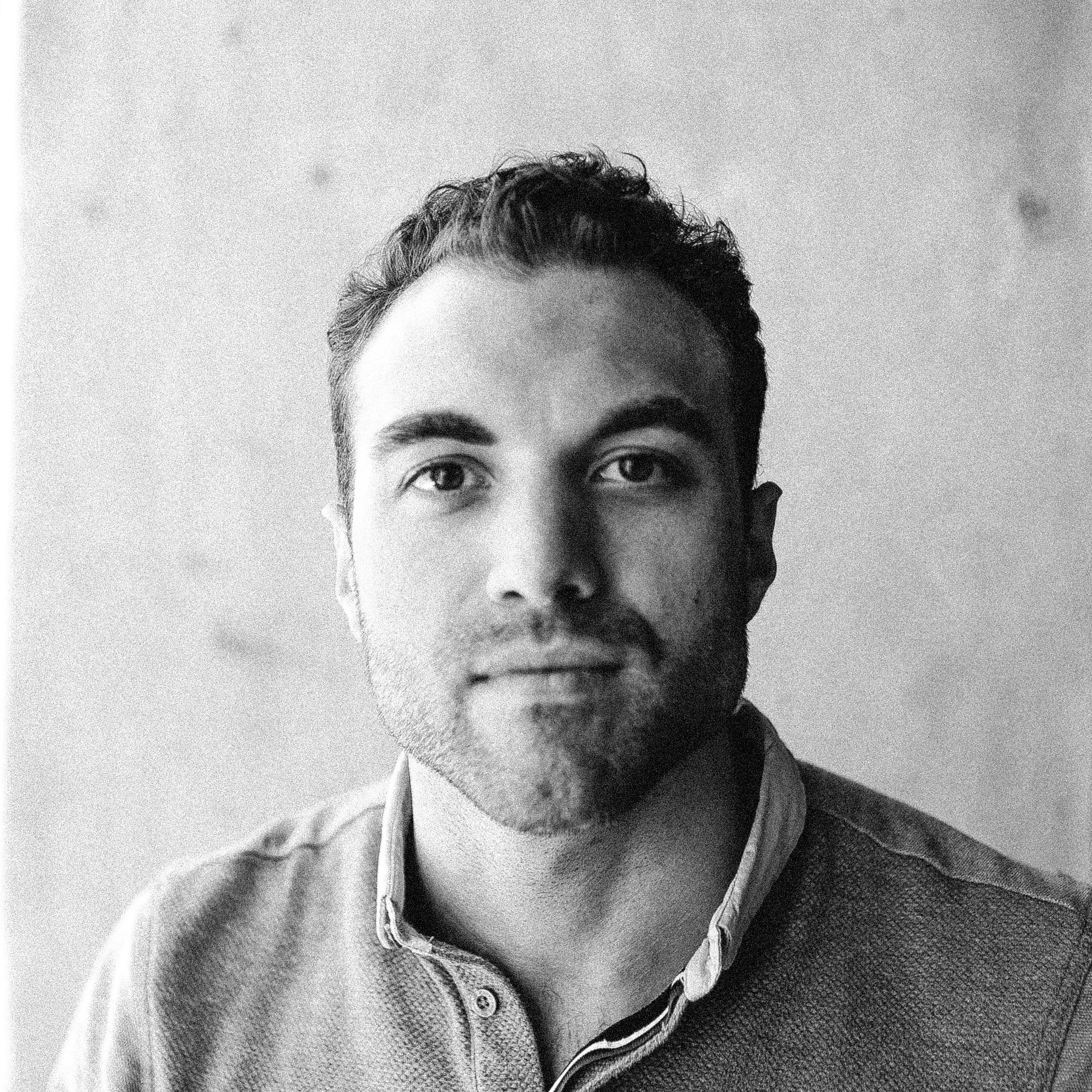 Nick Dio – Medium