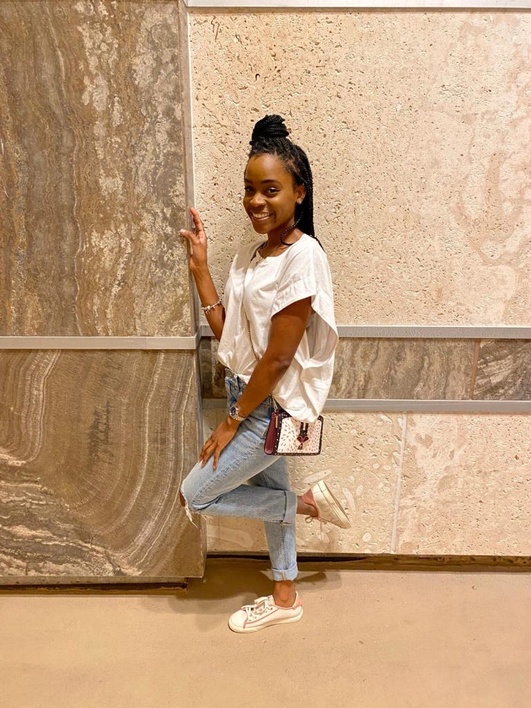 Sabria Thompson – Medium